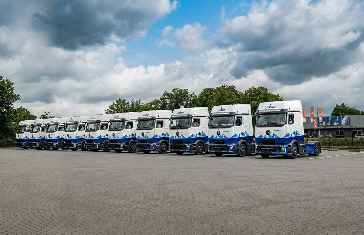 Dasko breidt vloot uit met zuinige Actros ProCabin-trucks - Lean & Green
